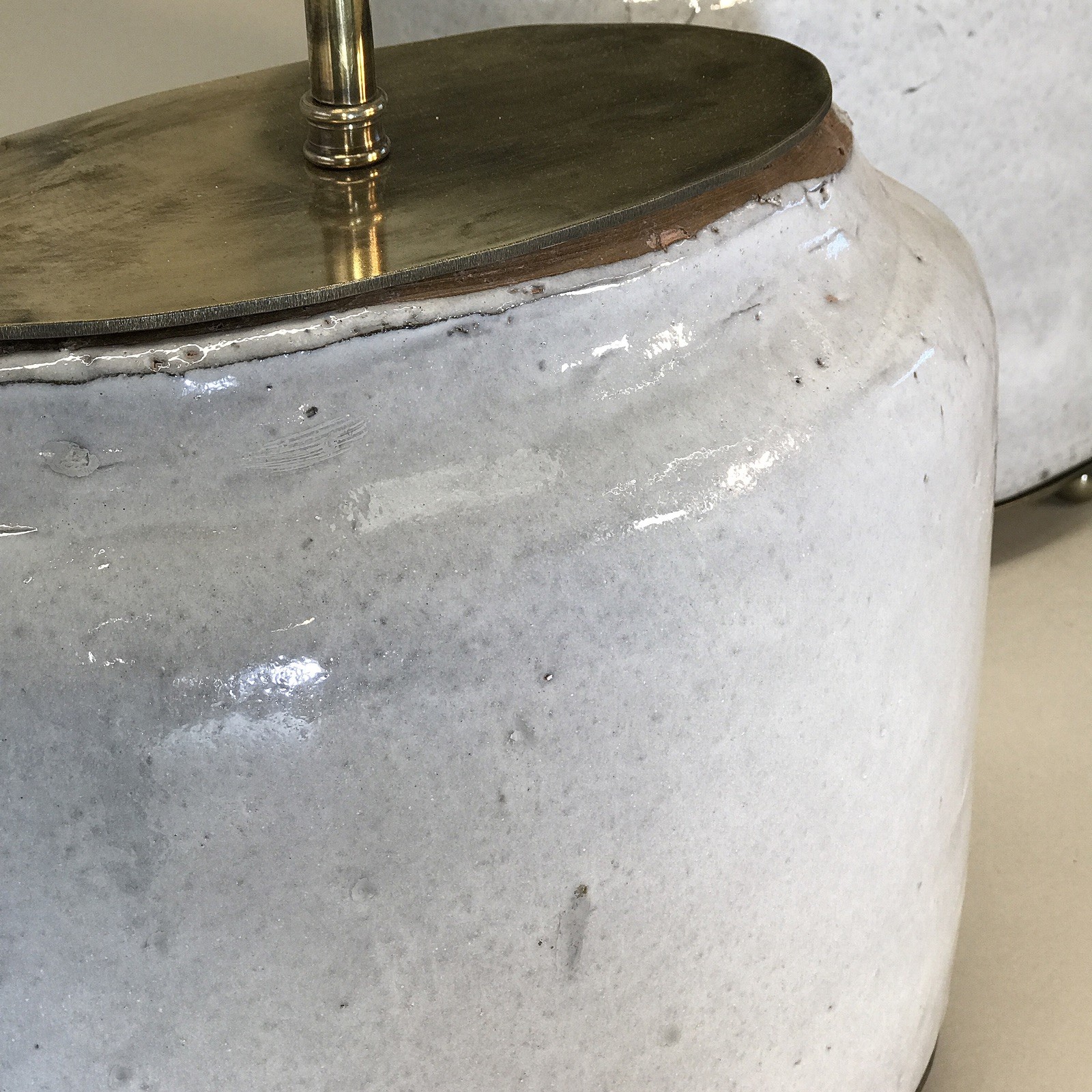 Pair Of Medium White Ceramic Lamps With Oval Shape On Antique Brass ...