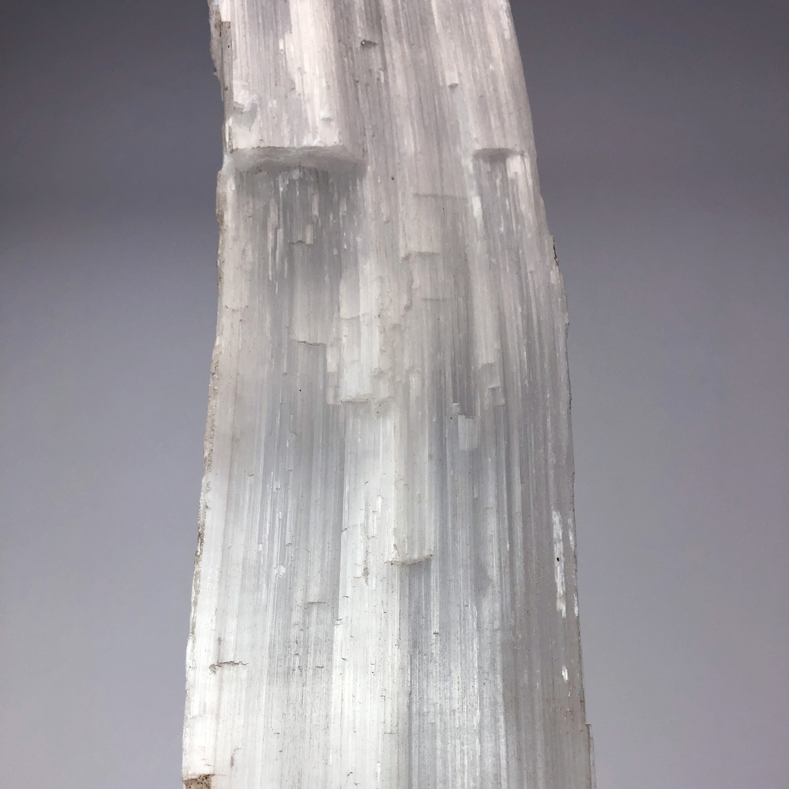 Selenite Mineral on Antique Brass Stand (T5803) - TYSON - DECORATIVE ...