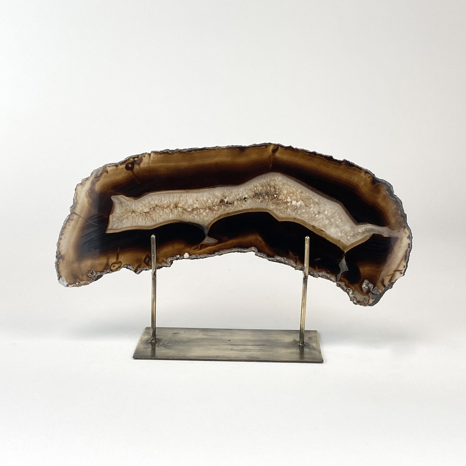 Black Large Agate on Antique Brass Stand (T5970) - TYSON - DECORATIVE ...