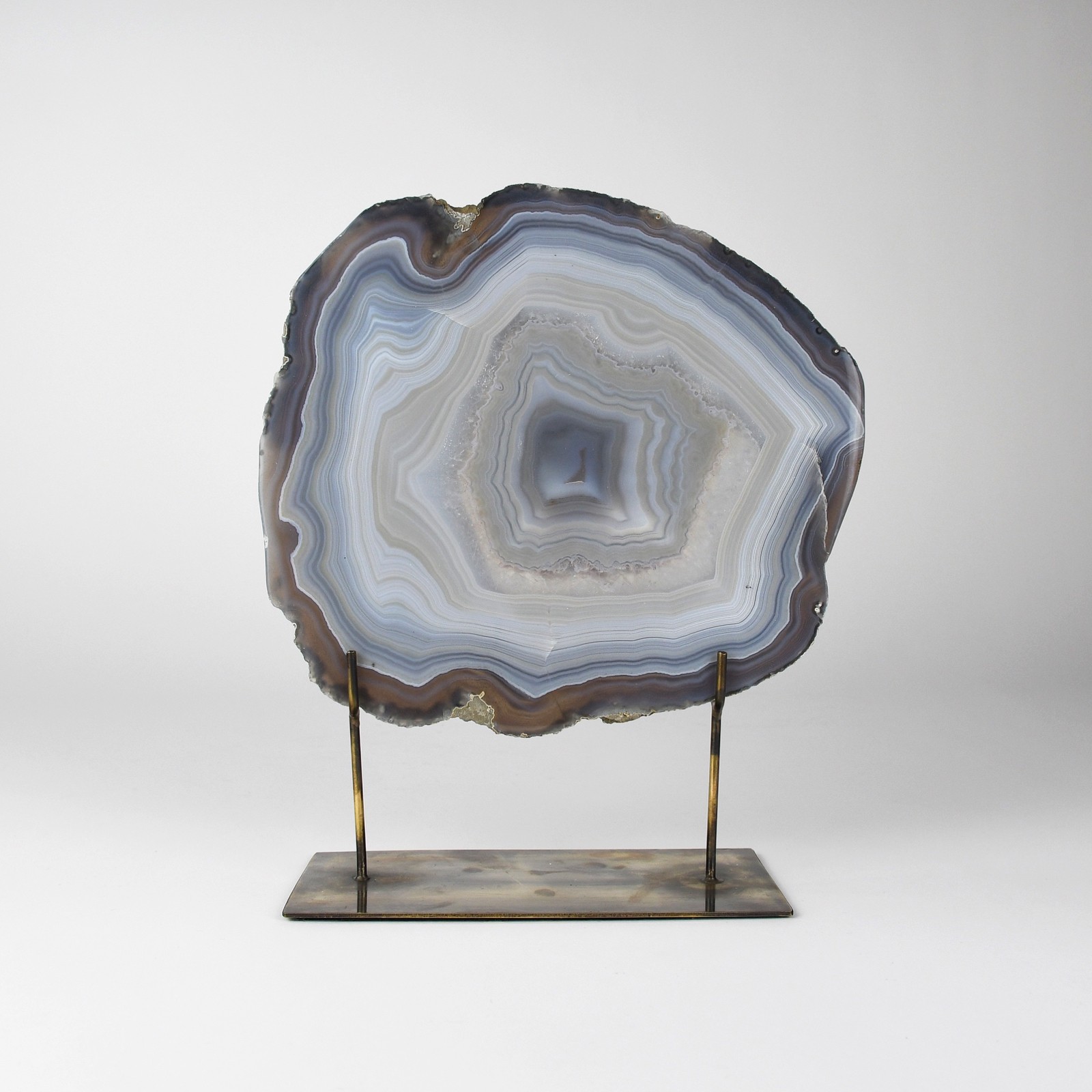 Grey Large Agate on Antique Brass Stand (T6398) - TYSON - DECORATIVE ...