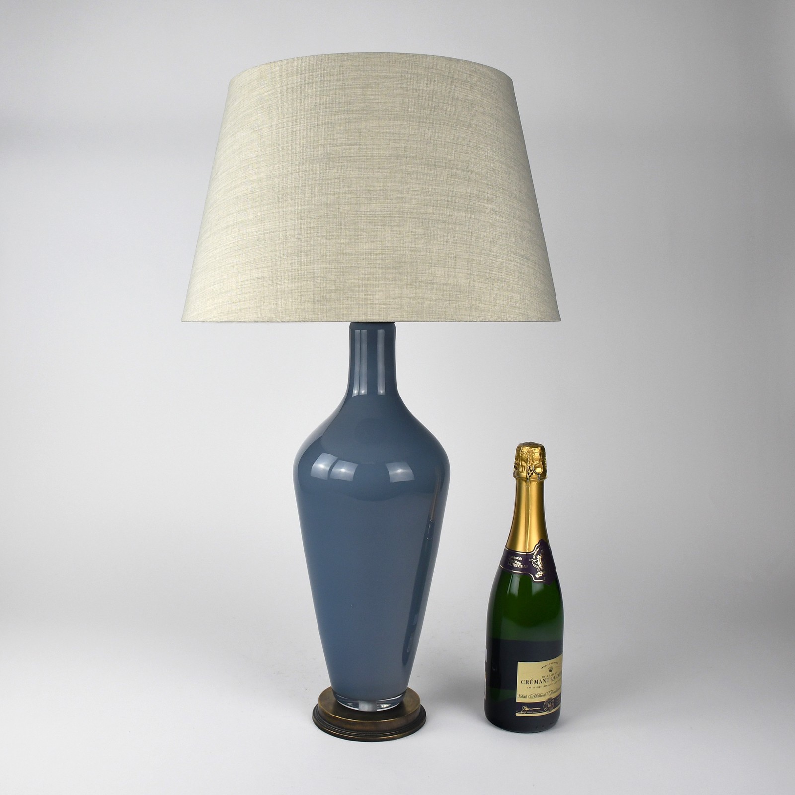 Single Blue Glass Table Lamp on Antique Brass Base (T6424) - TYSON ...